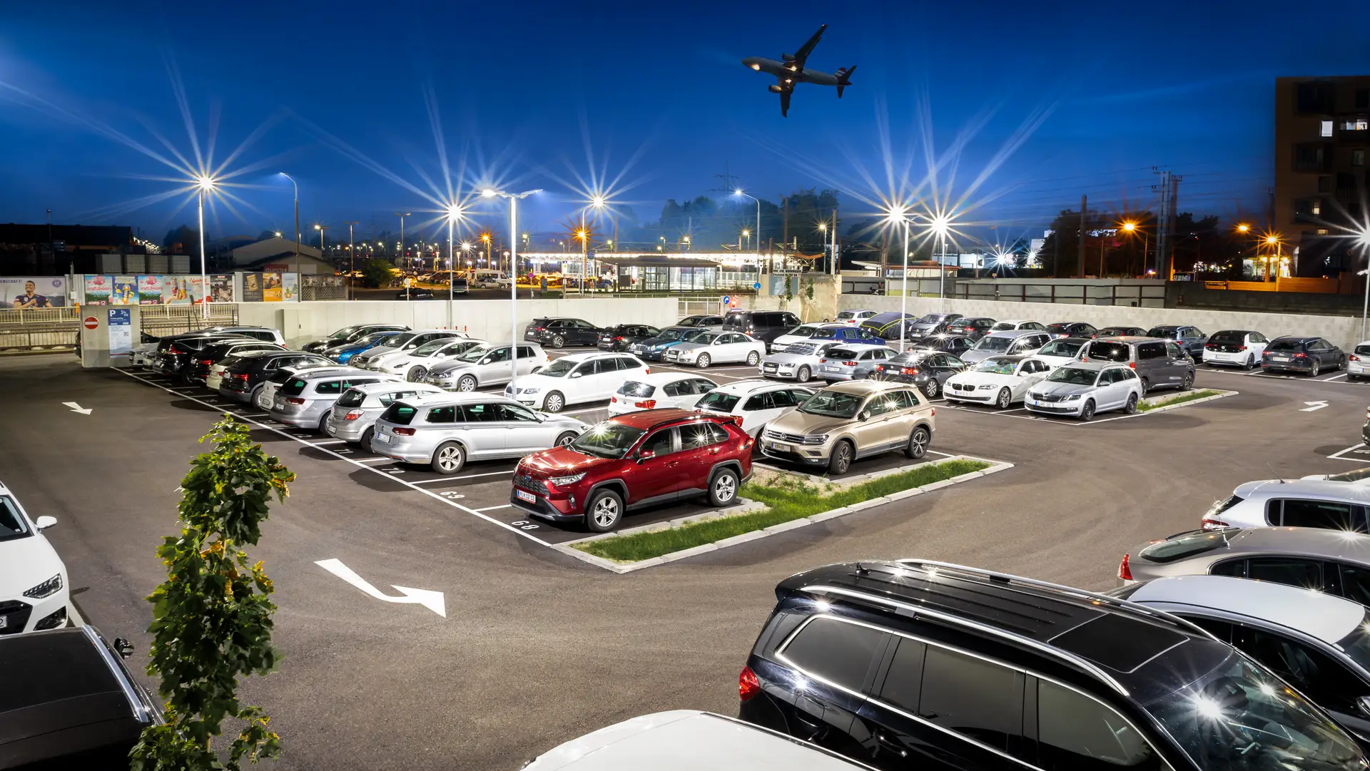 Off-Site Airport Parking: Save Money & Time with Park2Jet